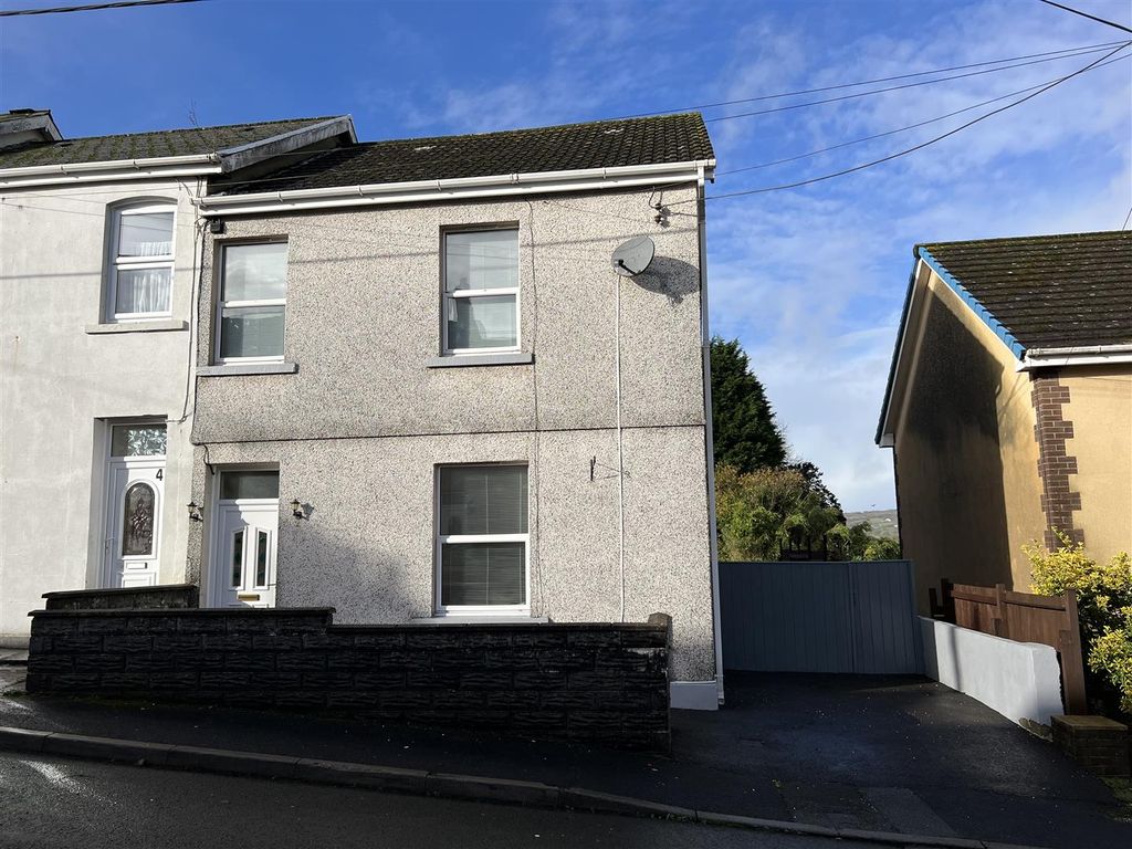 3 bed end terrace house for sale in Coronation Road, Garnant, Ammanford ...