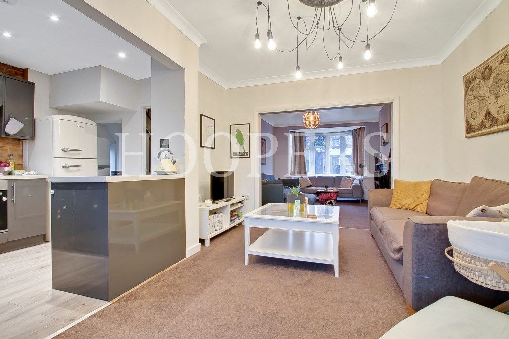 5 bed semi-detached house for sale in Birchen Grove, London NW9 - Zoopla