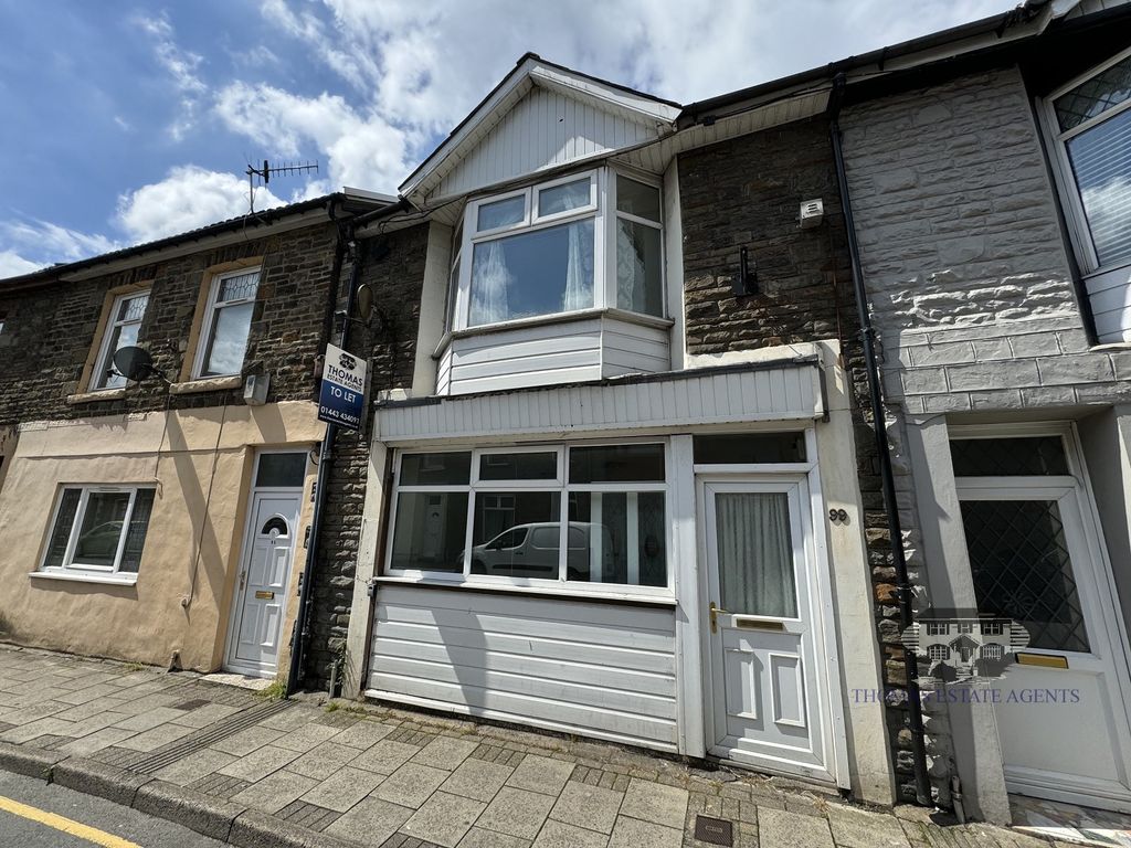 2 bed terraced house to rent in Llewellyn Street, Pontygwaith, Ferndale ...