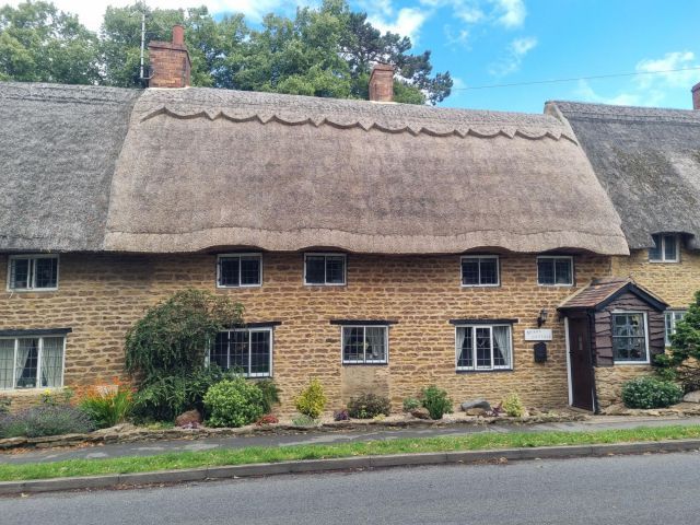 2 bed cottage for sale in Sywell Road, Overstone, Northampton NN6, £ ...