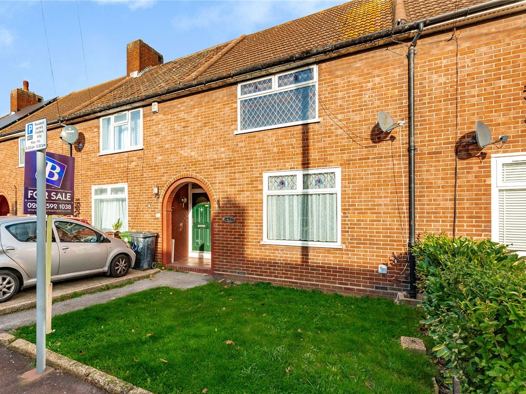 2 Bed Terraced House For Sale In Stamford Road Dagenham Rm9 £350 000