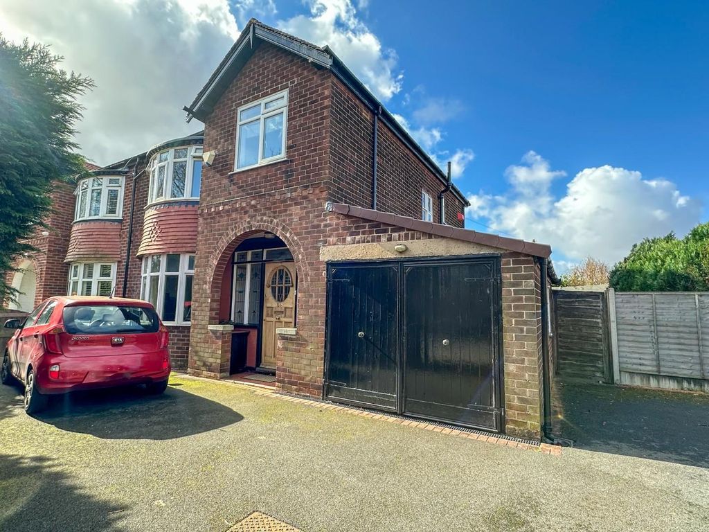 4 bed semi-detached house for sale in Tatton Road North, Heaton Moor ...