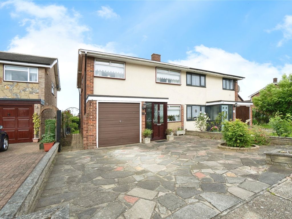3 bed semi-detached house for sale in Jordans Way, Rainham RM13, £ ...