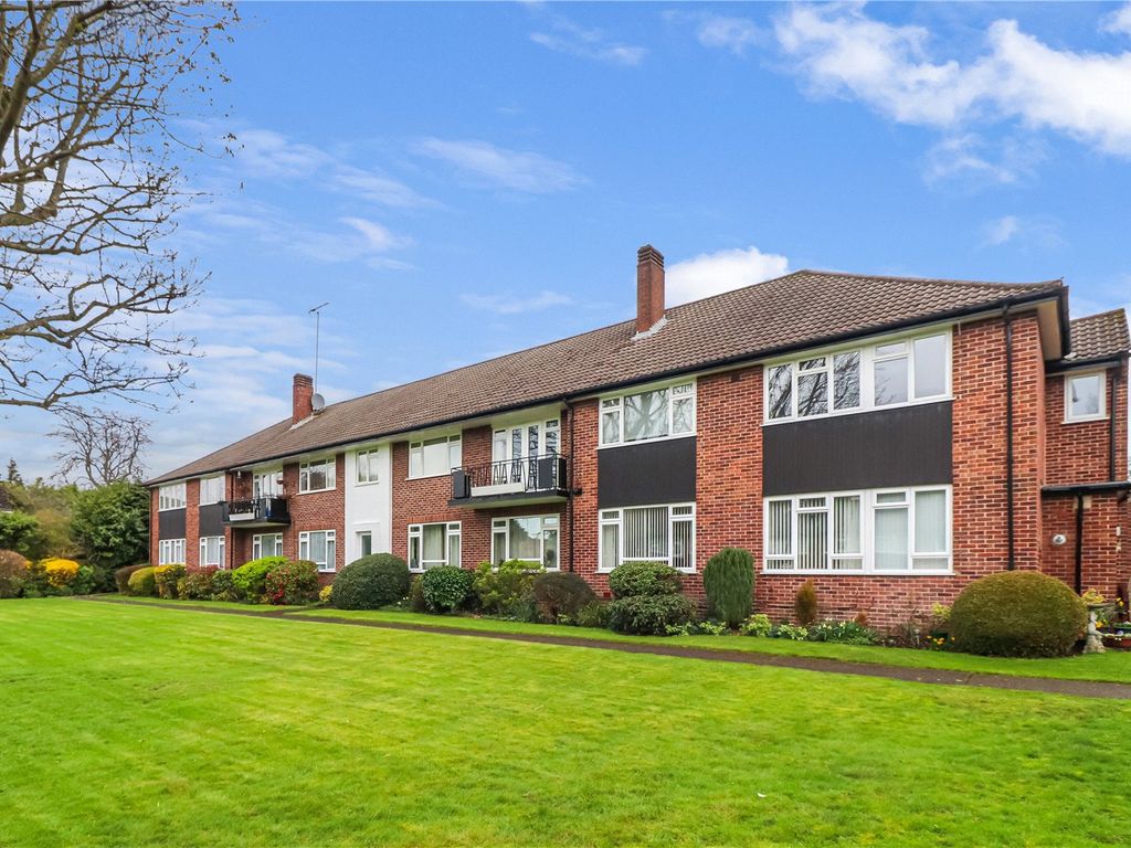 3 bed flat for sale in Bromet Close, Watford WD17 - Zoopla