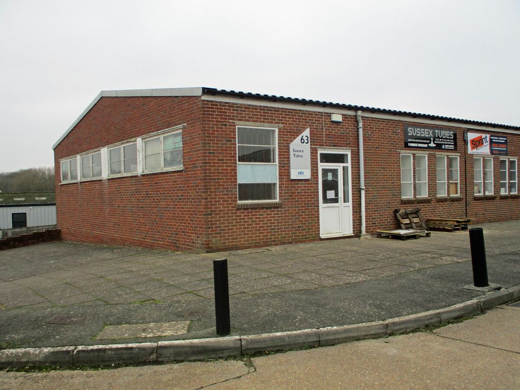 Light industrial to let in Unit 63, Station Road Industrial Estate ...
