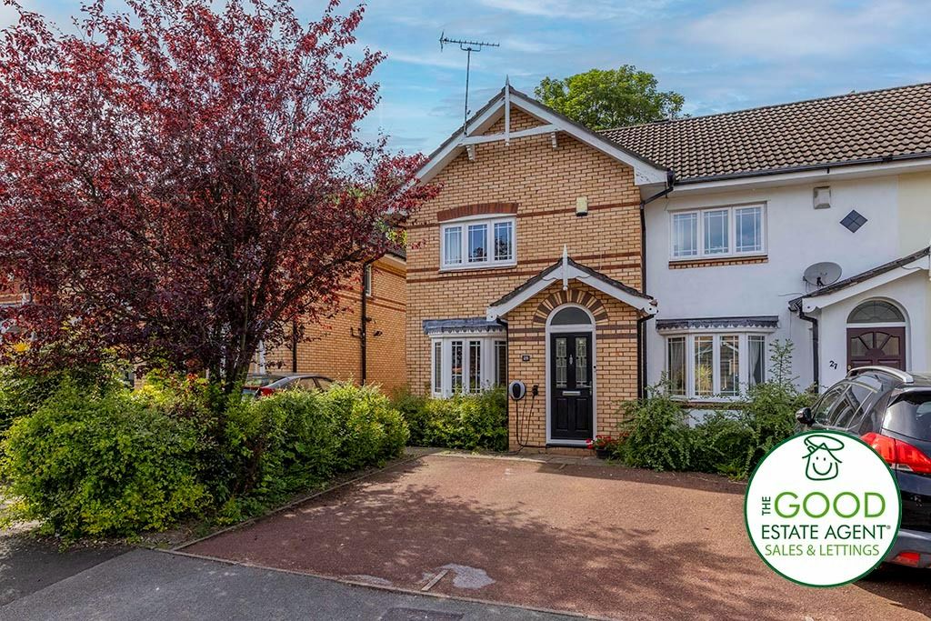 3 Bed End Terrace House For Sale In Barford Drive Wilmslow Sk9 £