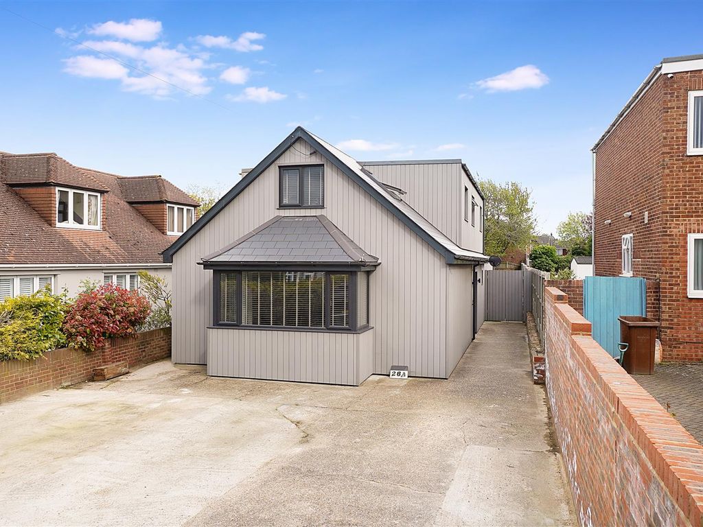 4 Bed Detached Bungalow For Sale In Pump Lane Rainham Gillingham Me8