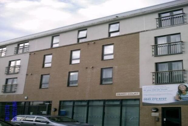 1 bed flat to rent in Derry Court, South Ockendon RM15 - Zoopla