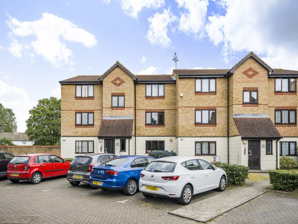 1 bed flat for sale in Mullards Close, Mitcham CR4 - Zoopla