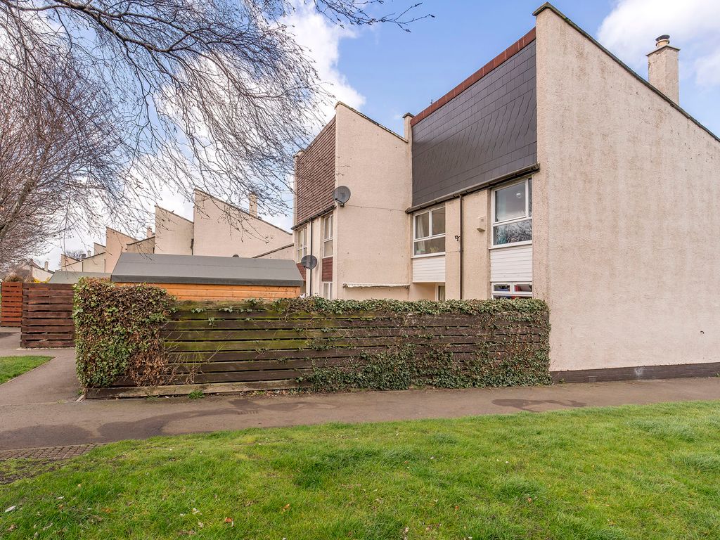 3 bed end terrace house for sale in 71 Northfield Gardens, Prestonpans ...