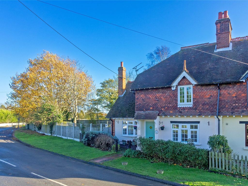 3 bed semi-detached house for sale in Bobbing Hill, Bobbing ...