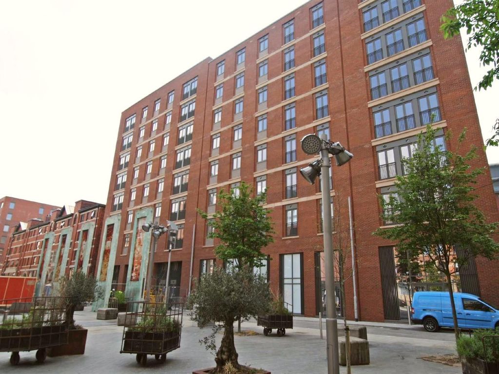 2 bed flat to rent in Hood Street, Manchester M4, £1,500 pcm - Zoopla
