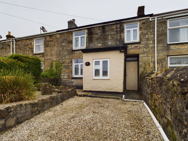 2 bed terraced house for sale in North Street, Redruth TR15 - Zoopla