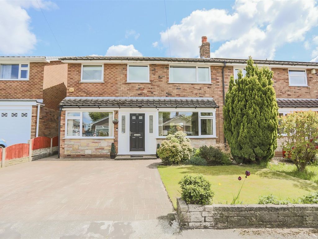 4 Bed Semi Detached House For Sale In Limes Avenue Euxton Chorley Pr7