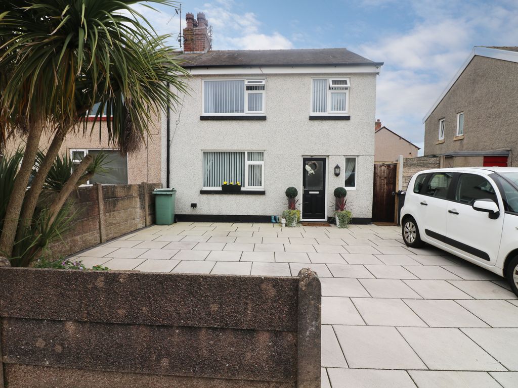 3 Bed Semi Detached House For Sale In Shakespeare Road Lancashire Fy7