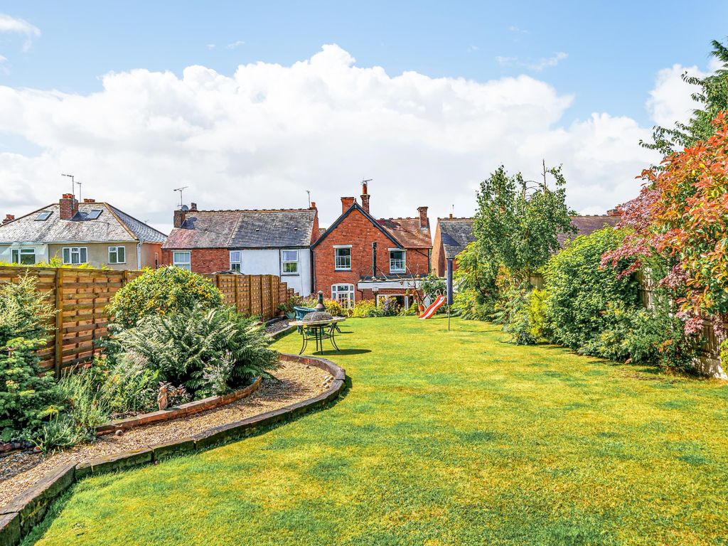 3 bed detached house for sale in Witton Street, Stourbridge DY8, £ ...