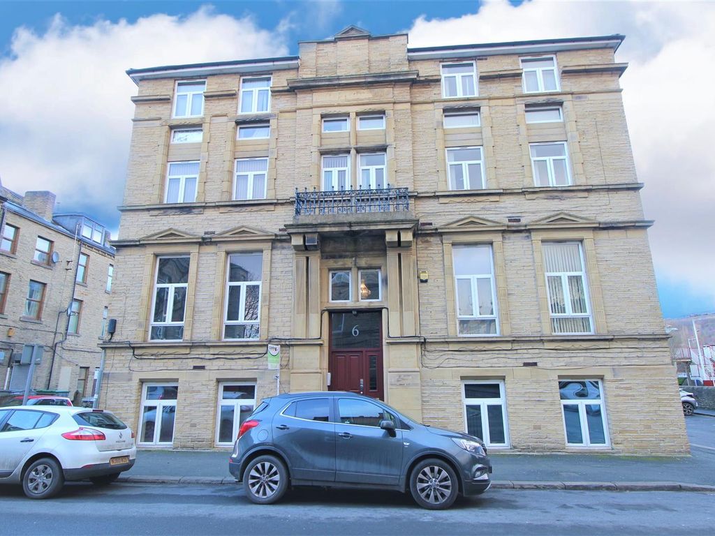 1 bed flat for sale in Charles Street, Shipley BD17, £67,500 - Zoopla