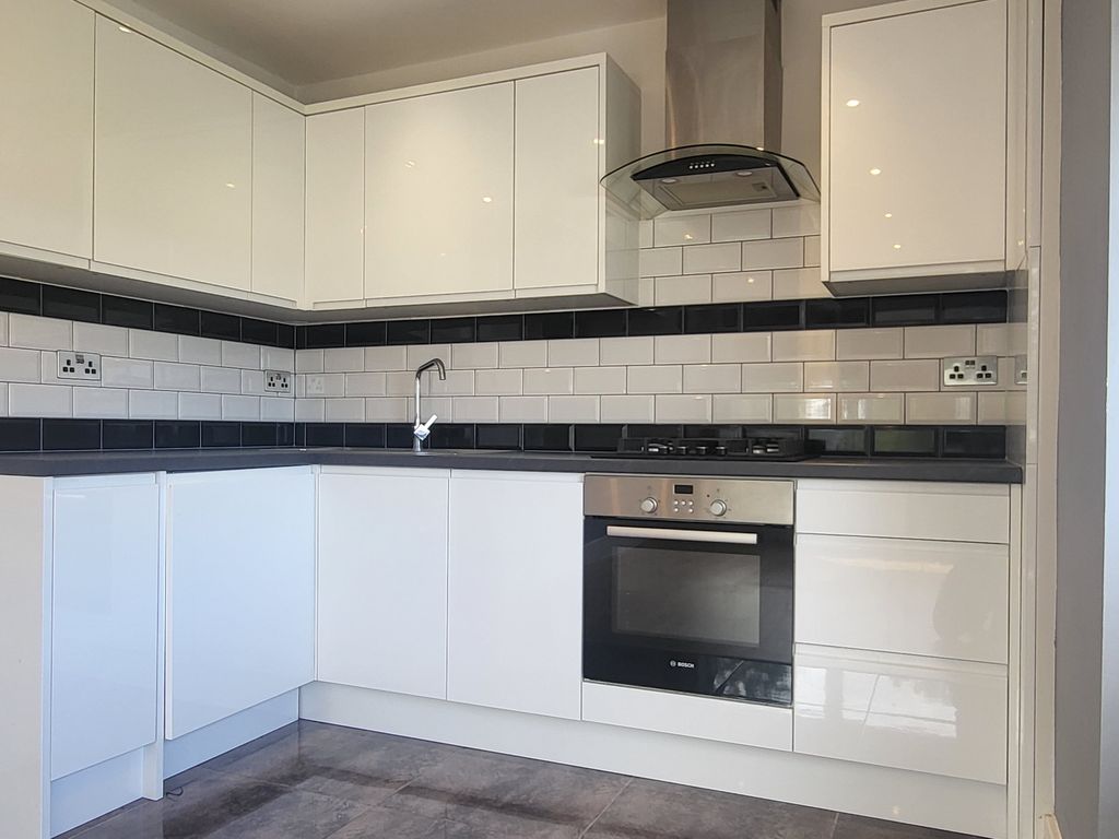 1 bed flat to rent in London Road, Bracknell RG12 - Zoopla