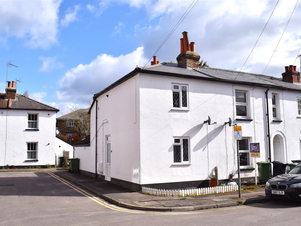 Studio for sale in Adelphi Road, Epsom KT17 - Zoopla