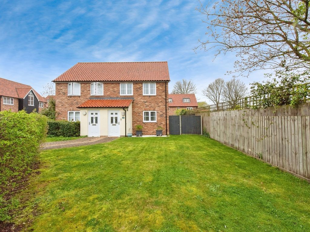 3 Bed Semi Detached House For Sale In Cricket View Mildenhall Bury St