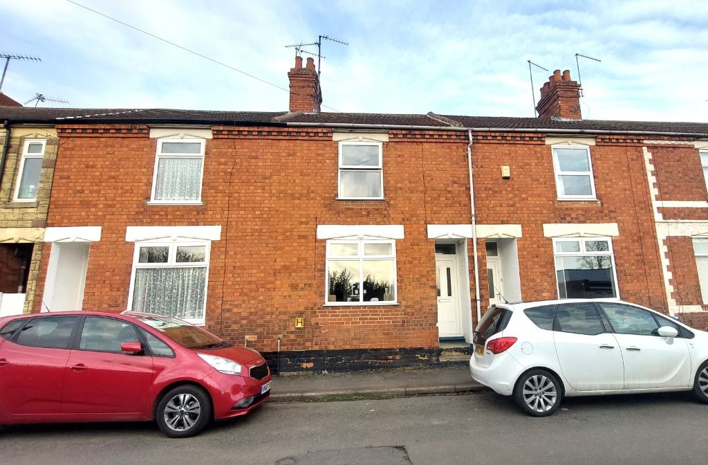 2 bed terraced house for sale in Fuller Street, Kettering NN16 - Zoopla