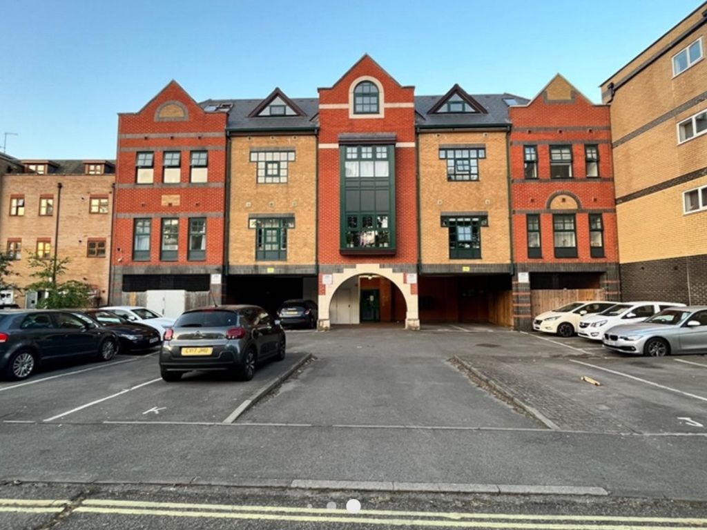2 bed flat for sale in St. Marys Place, Southampton SO14, £170,000 - Zoopla