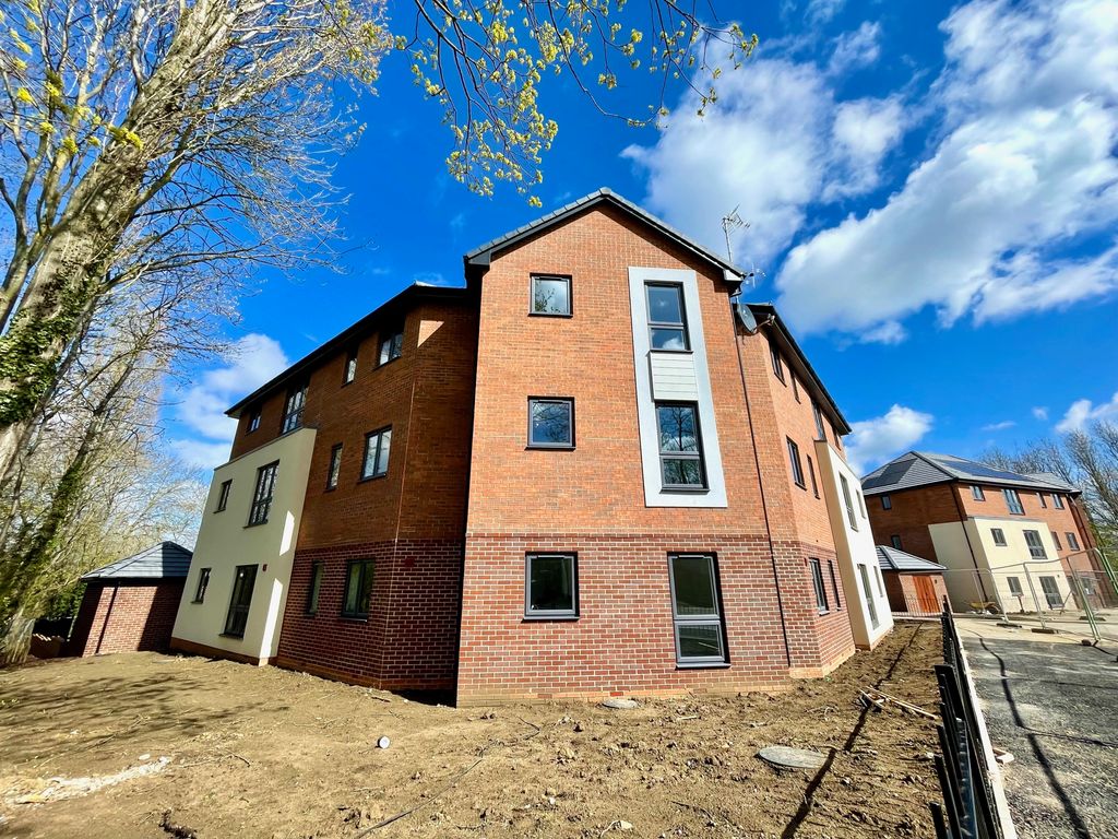 2 bed flat to rent in Balderstone Road, Wavendon, Milton Keynes MK7 ...