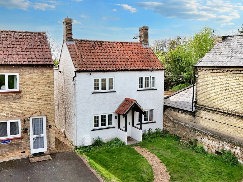 3 bed detached house for sale in Oxford Street, Exning CB8, £300,000 ...