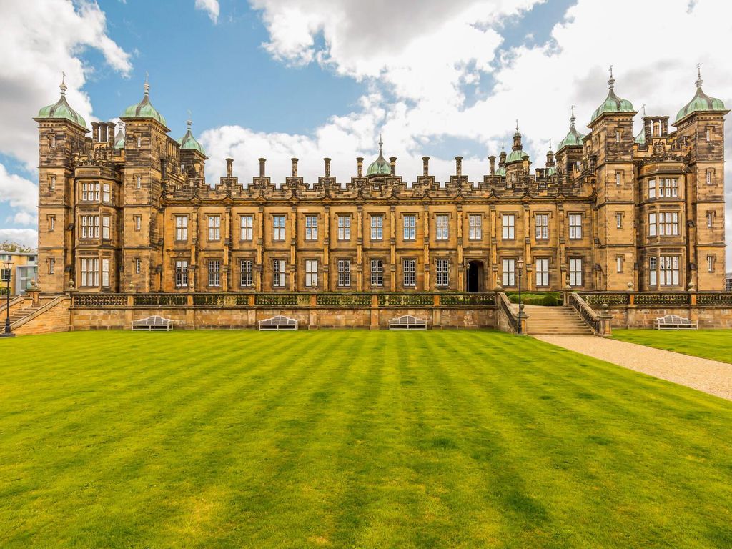 2 bed flat for sale in Donaldson Drive, Edinburgh EH12., £525,000 - Zoopla