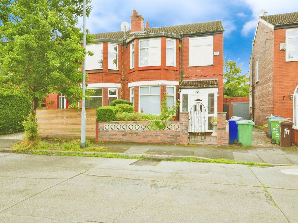 3 bed semi-detached house for sale in College Drive, Manchester ...
