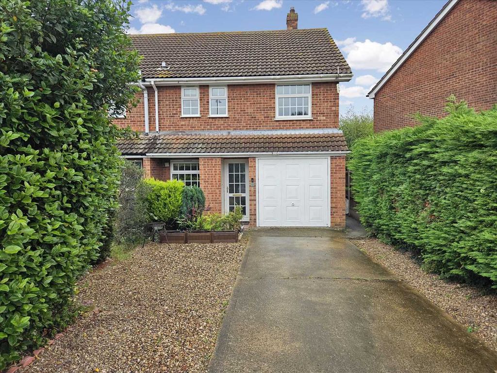 3 Bed Semi Detached House For Sale In The Hurn Digby Lincoln Ln4 £