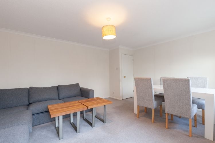 2 bed flat to rent in Ferry Pool Road, Oxford OX2, £1,750 pcm - Zoopla