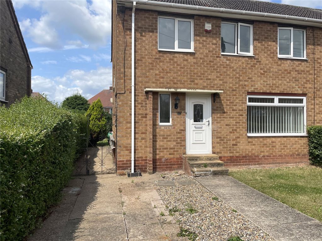 3 bed semi-detached house to rent in Langford Road, Arnold, Nottingham, Nottinghamshire NG5 - Zoopla