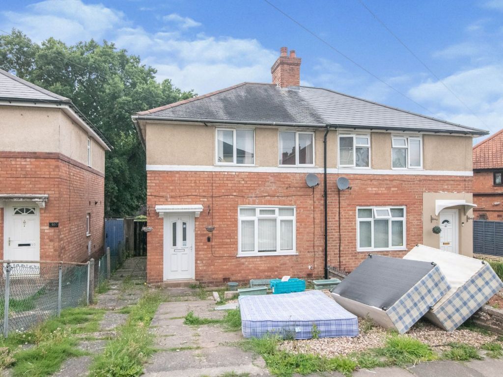 3 Bed Semi Detached House For Sale In 91 Kendal Rise Road Rednal
