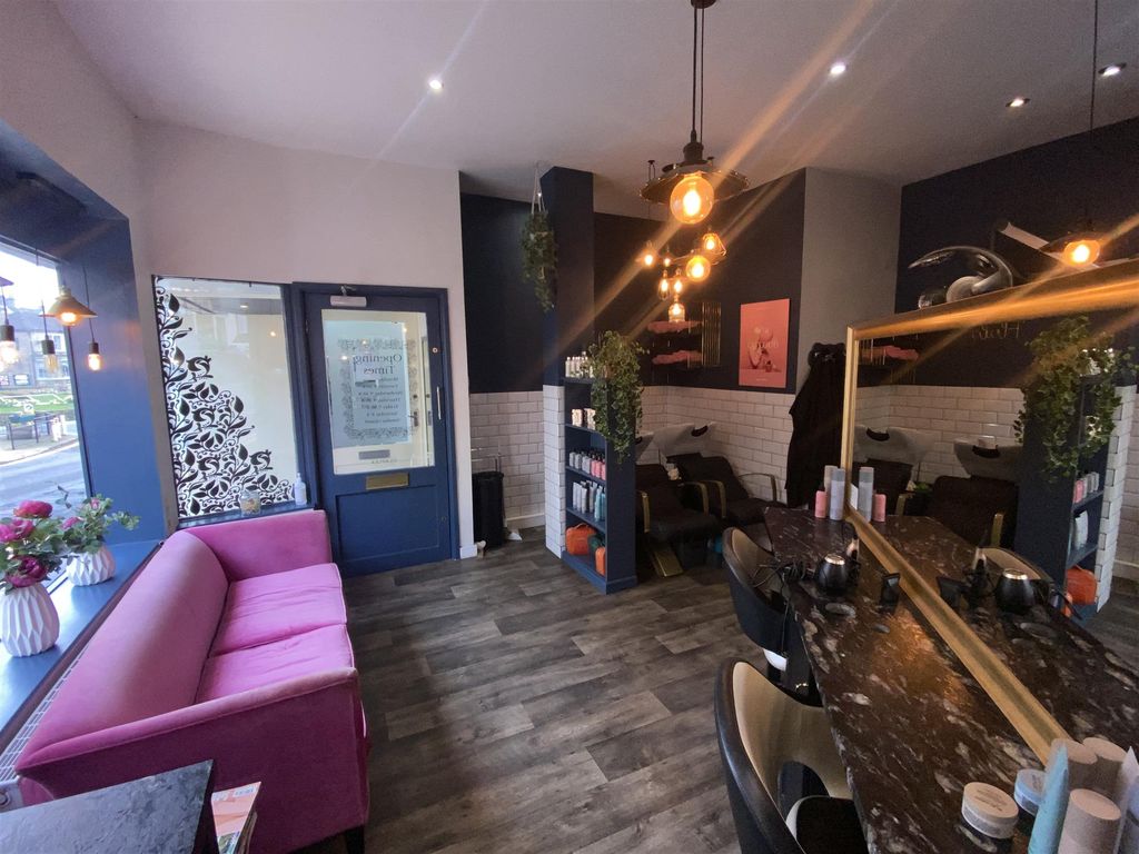 Retail premises for sale in Hair Salons BD17, Baildon, West Yorkshire, £59,950 - Zoopla