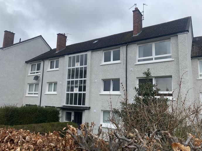 2 bed flat to rent in Oxgangs Farm Drive, Edinburgh EH13 - Zoopla