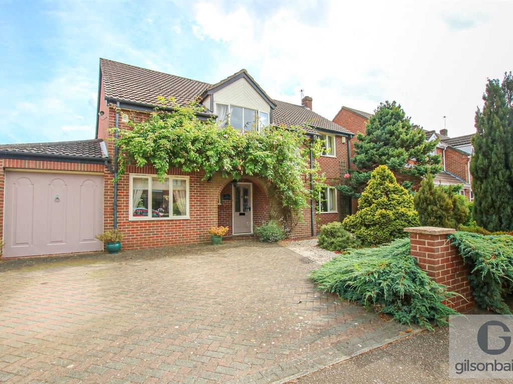 4 bed detached house for sale in Paston Way, Thorpe St. Andrew, Norwich ...