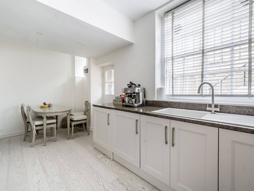 5 bed property to rent in Chester Row, Belgravia, London SW1W, £21,667 ...