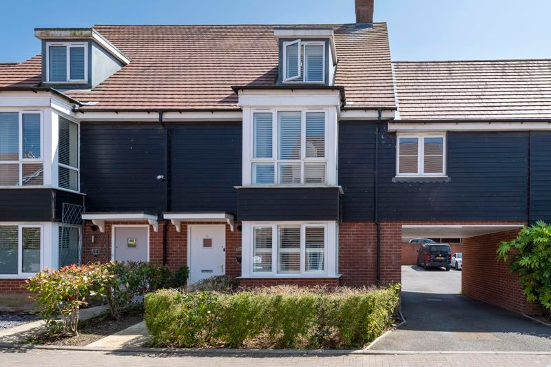 5 Bed Semi Detached House For Sale In Queenstock Lane Buxted Uckfield