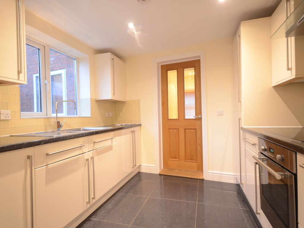 1 bed flat to rent in George Street, Reading RG1, £950 pcm - Zoopla