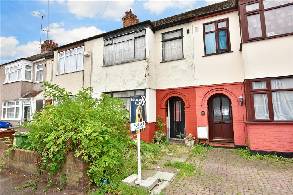 3 bed terraced house for sale in James Avenue, Dagenham, Essex RM8, £ ...