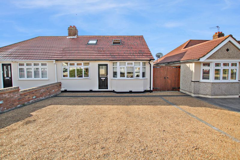 4 Bed Semi Detached Bungalow For Sale In Wenvoe Avenue Bexleyheath Da7