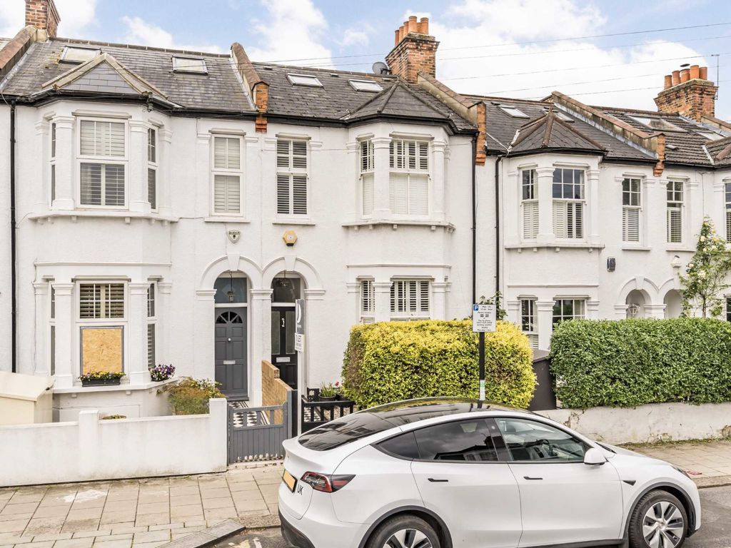 4 bed terraced house to rent in Hydethorpe Road, London SW12, £4,300 ...