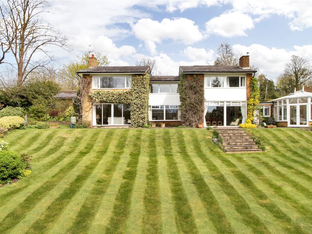 5 bed detached house for sale in Shipbourne Road, Tonbridge, Kent TN11 ...