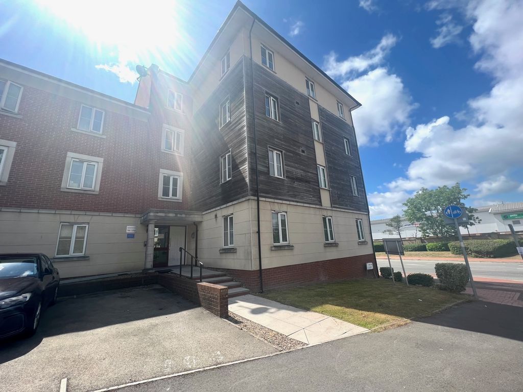 2 bed flat to rent in Ffordd James Mcghan, Cardiff CF11 - Zoopla