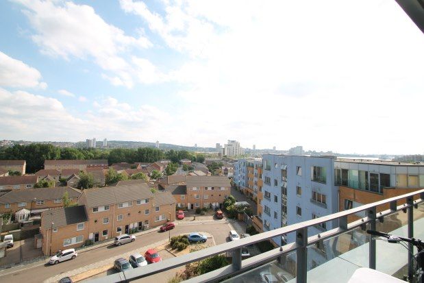 2 bed penthouse to rent in Tideslea Path, London SE28, £1,700 pcm - Zoopla