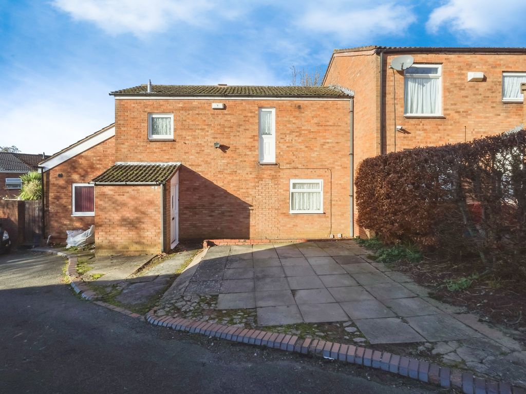 4 Bed End Terrace House For Sale In Titania Close Rubery Rednal