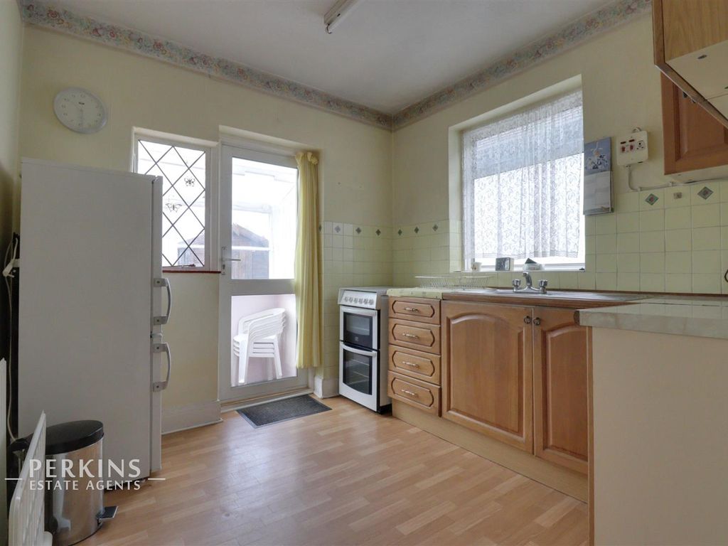2 bed detached bungalow for sale in Marnham Crescent, Greenford UB6 ...