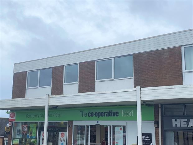 2 bed flat to rent in Brixington Parade, Exmouth EX8 - Zoopla