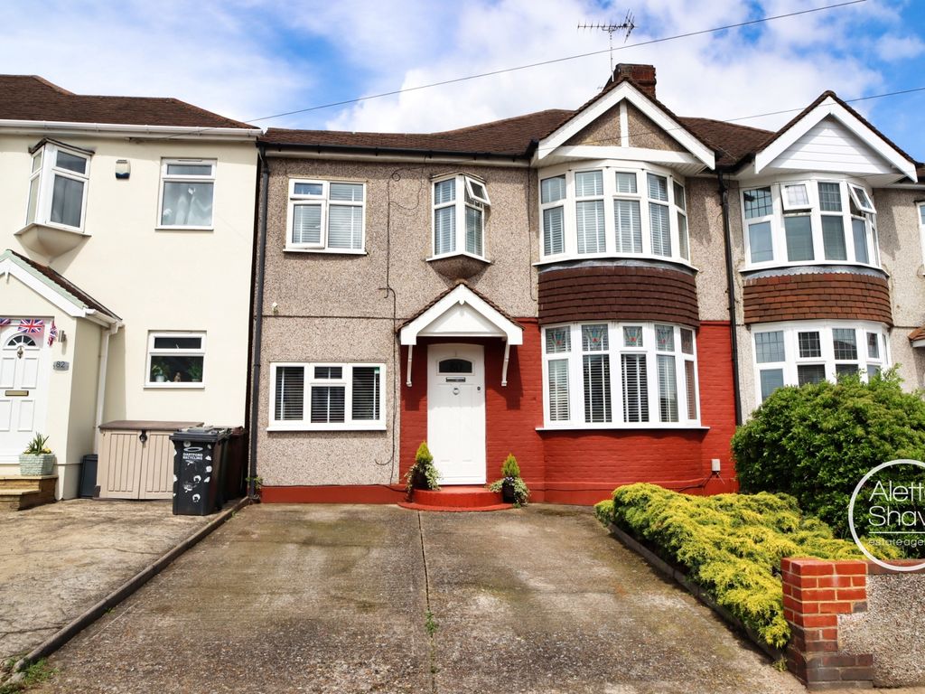 5 Bed Semi Detached House For Sale In Chastilian Road Dartford Da1